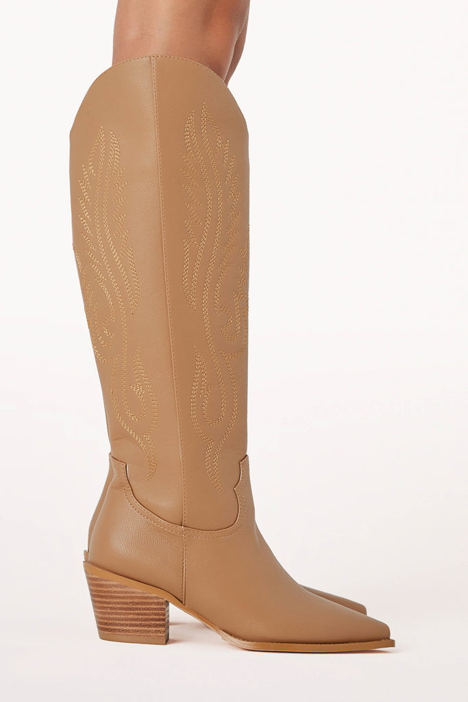 Darius Boot - Teak - Petal & Pup USA