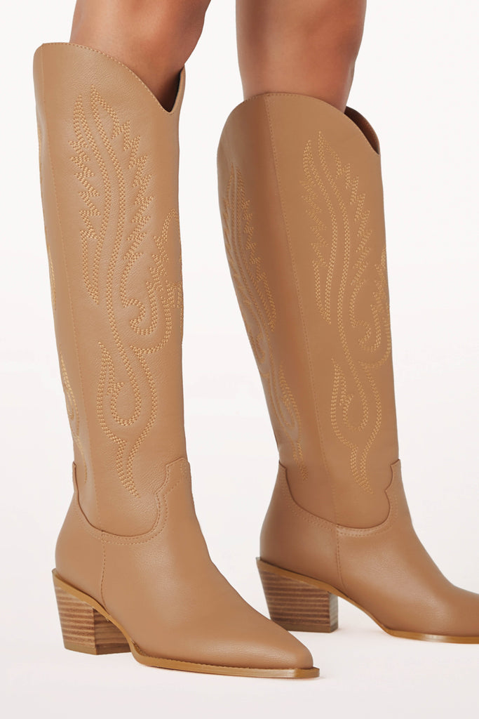 Darius Boot - Teak - Petal & Pup USA